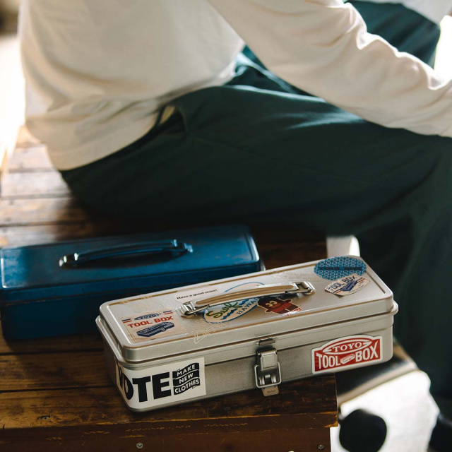 Raaco Opbevaringskasse med 12 rum Dusty Rose | Pen Store